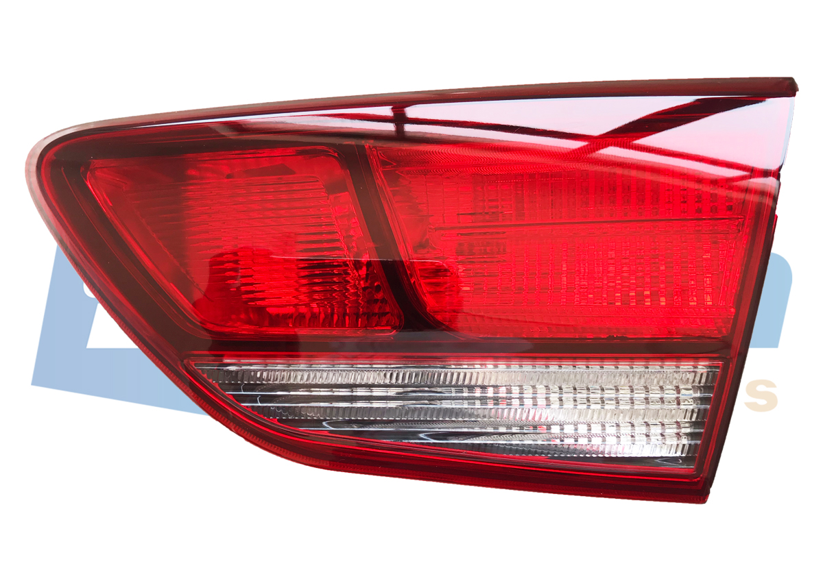 TAIL LAMP INNER /4D (WITH SOCKET) RH