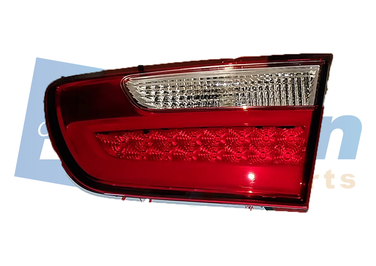 TAIL LAMP INNER (WITH SOCKET) (LED) RH