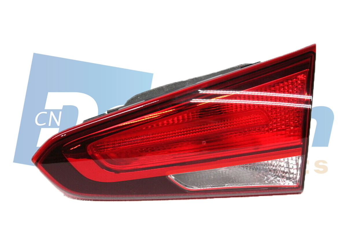 TAIL LAMP INNER(WITH SOCKET) RH
