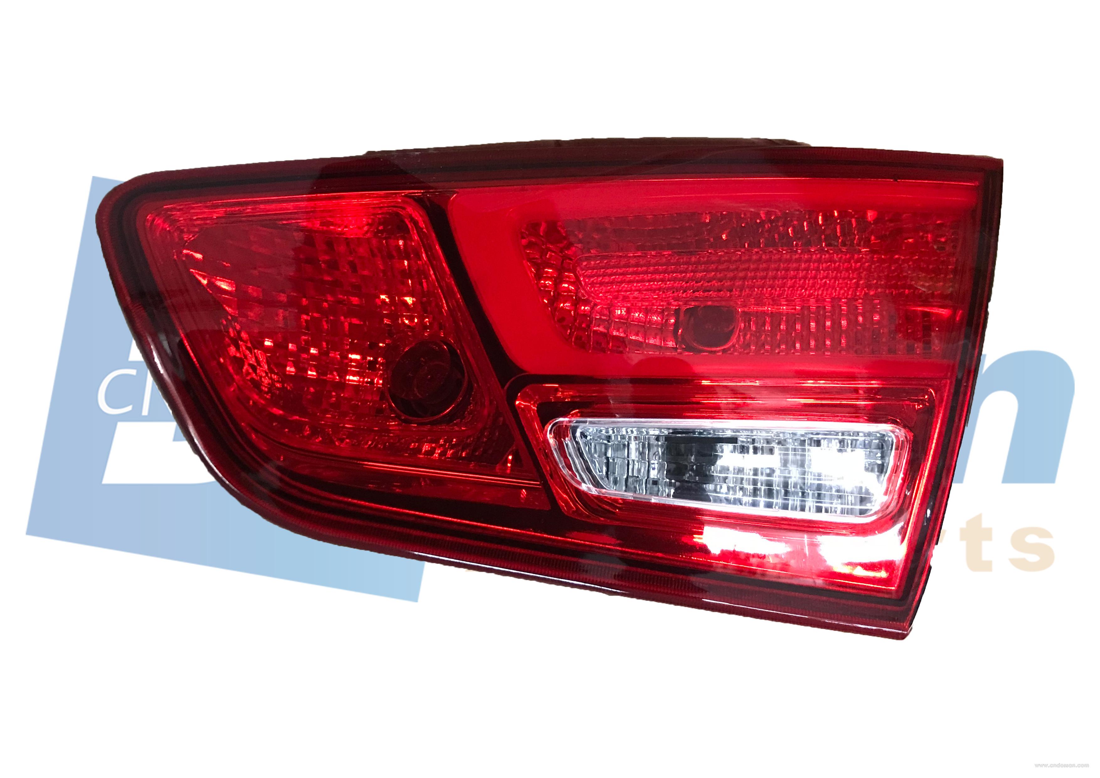 TAIL LAMP INNER RH