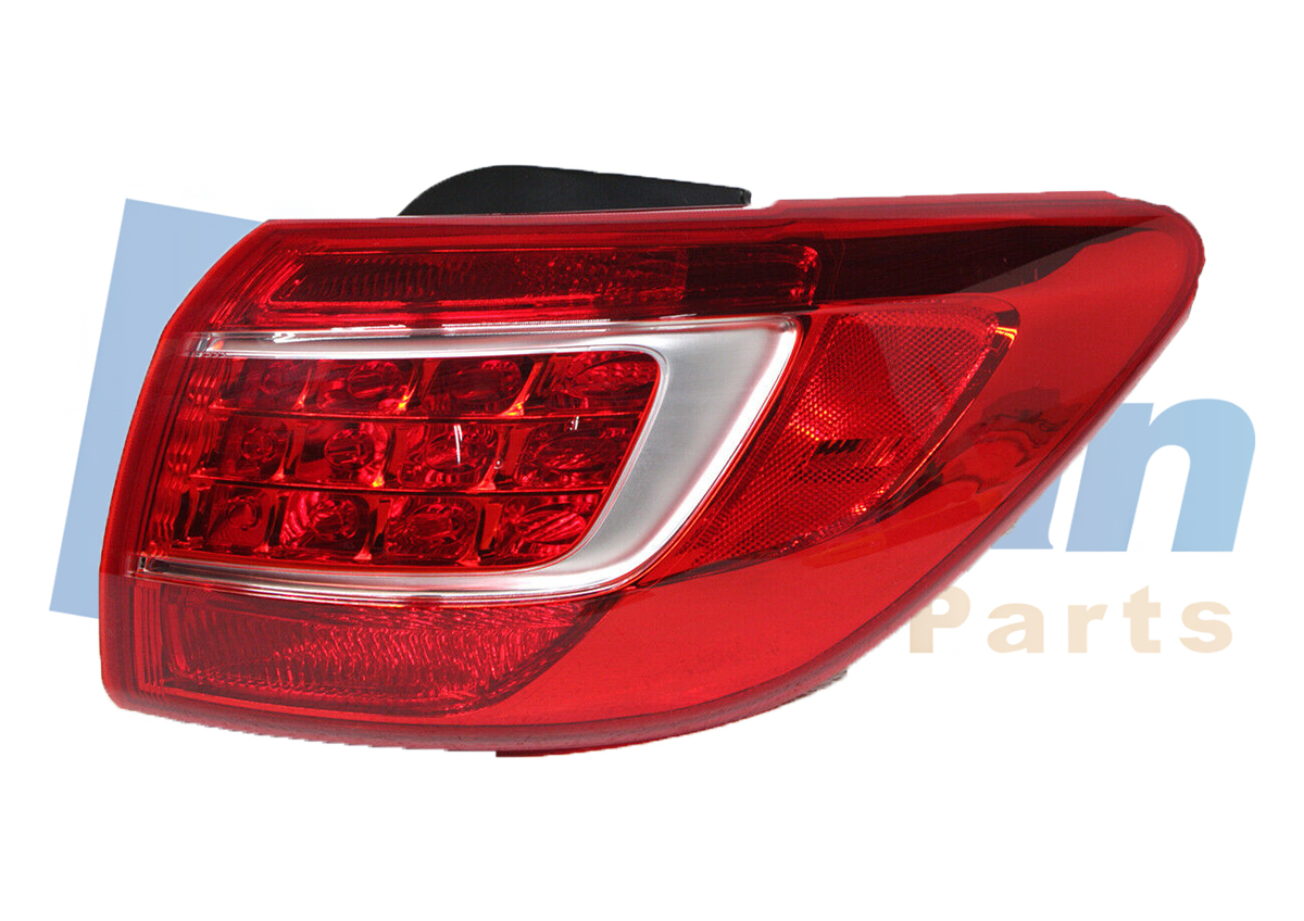 TAIL LAMP OUTER(WITH SOCKET) RH