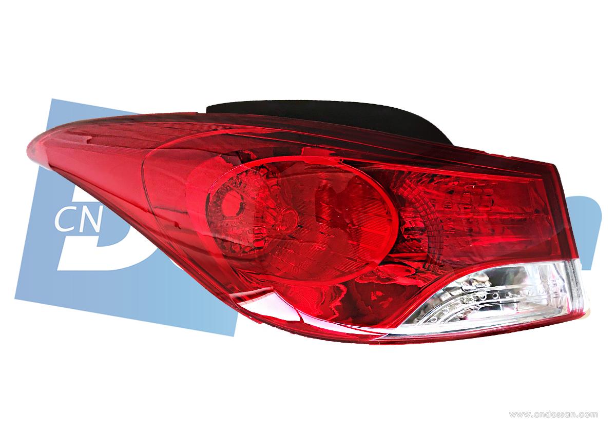 TAIL LAMP OUTER(WITH SOCKET) LH
